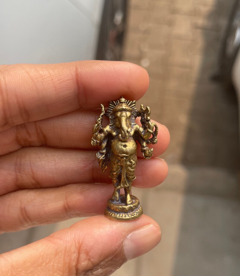 Ten Arms Ganesha Statue Show Piece Little Ganesha Hindu God Small Car ...