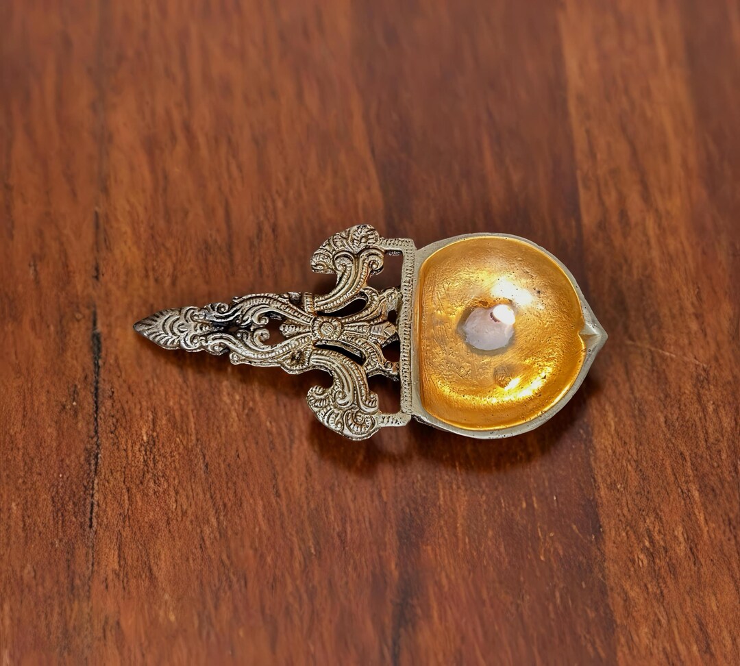 Prayer Lamp for Altar Meditation Decor Traditional Brass Diya for Home ...
