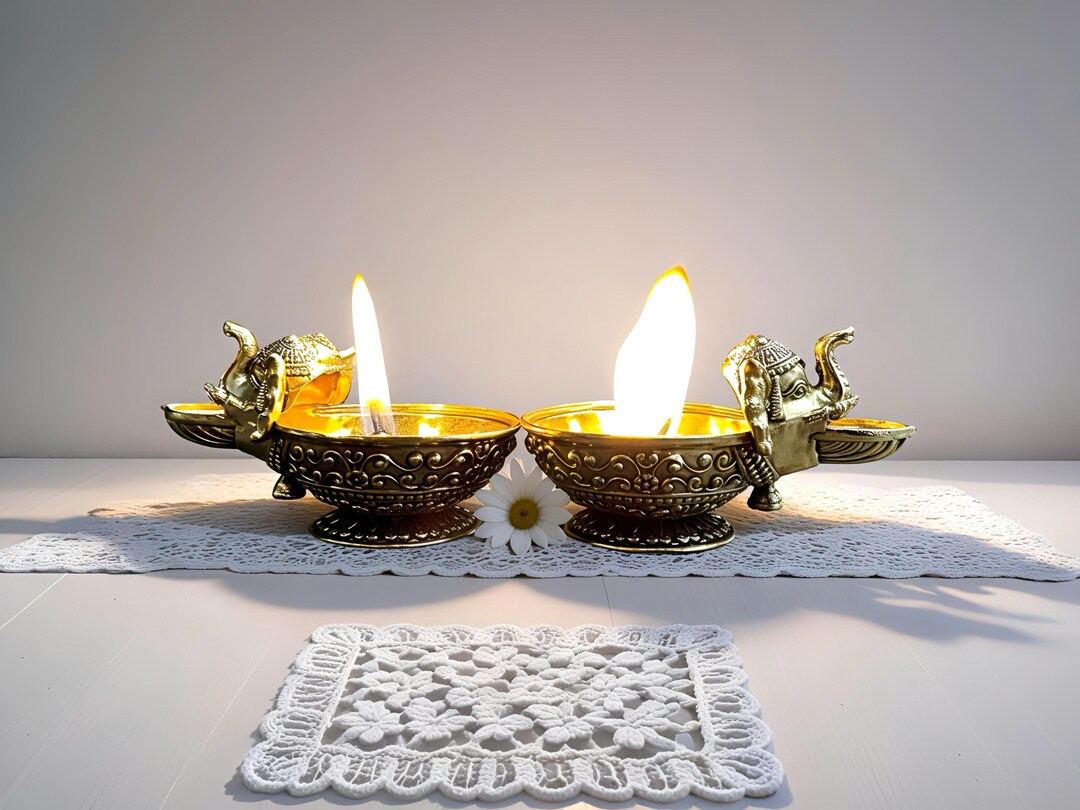Brass Diya Deepak | Ganesha Style Oil Lamp | Hindu Pooja Mandir Decor ...