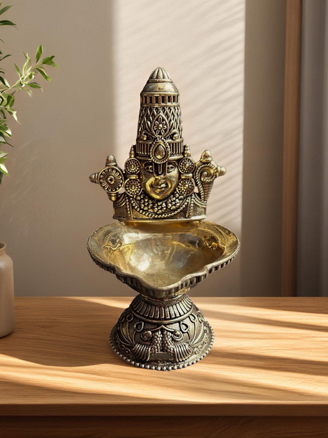 Tirupati Balaji Oil Lamp South Indian Diya for Pooja Balaji Deepam for ...
