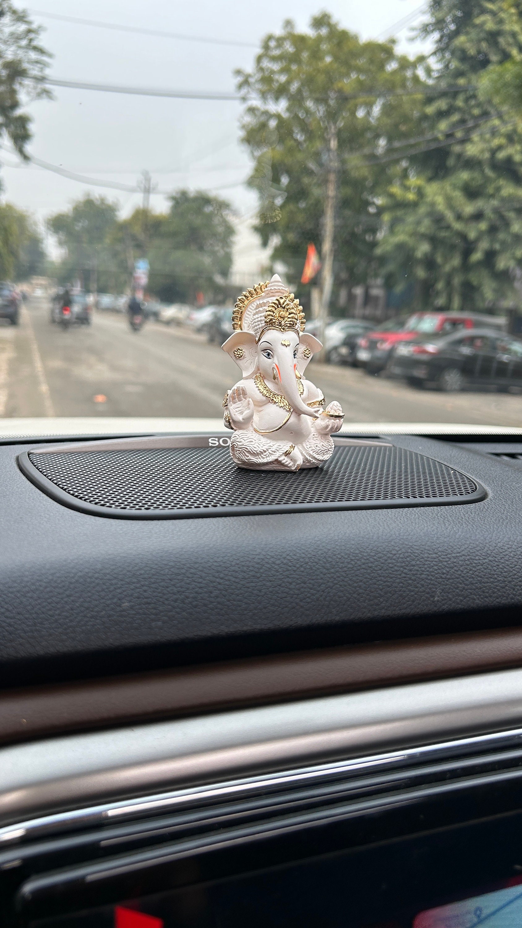 Car Dashboard Ganesha Little Statue Ganesh Hindu God Antique Small ...