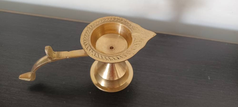 Brass Diya ,durga Pooja Diya,brass Pooja Diya ,pooja Deepak With Handel ...