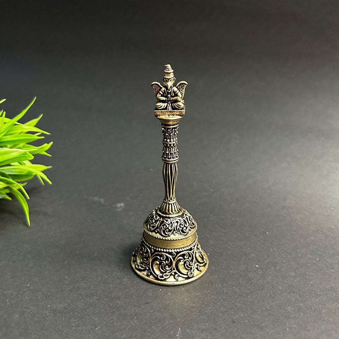 Brass Pooja Bell for Temple Indian Puja Ghanti Aarti Prayer Bell Hindu ...