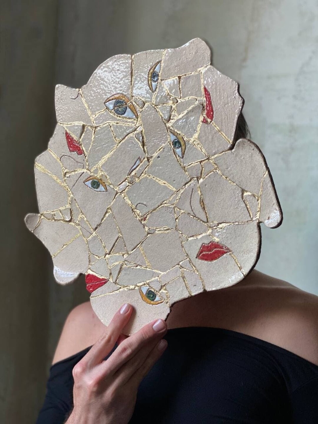 Mask Plate Many Faces Gold Ceramic Beige Dihtyar Art Kintsugi Dish Home ...