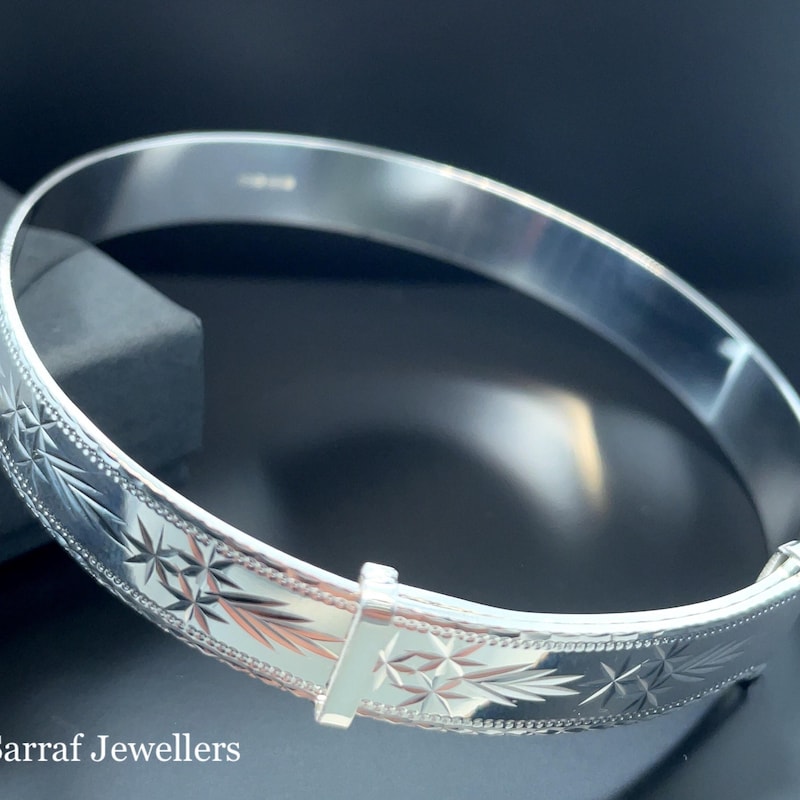 Round Solid Silver Bangle - Etsy UK