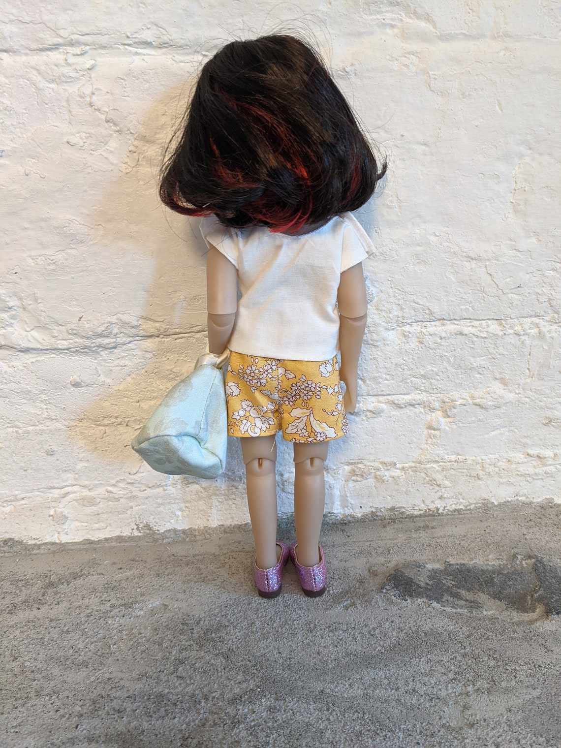 Easy pdf sewing pattern for Shorts for 12 doll like Ruby | Etsy