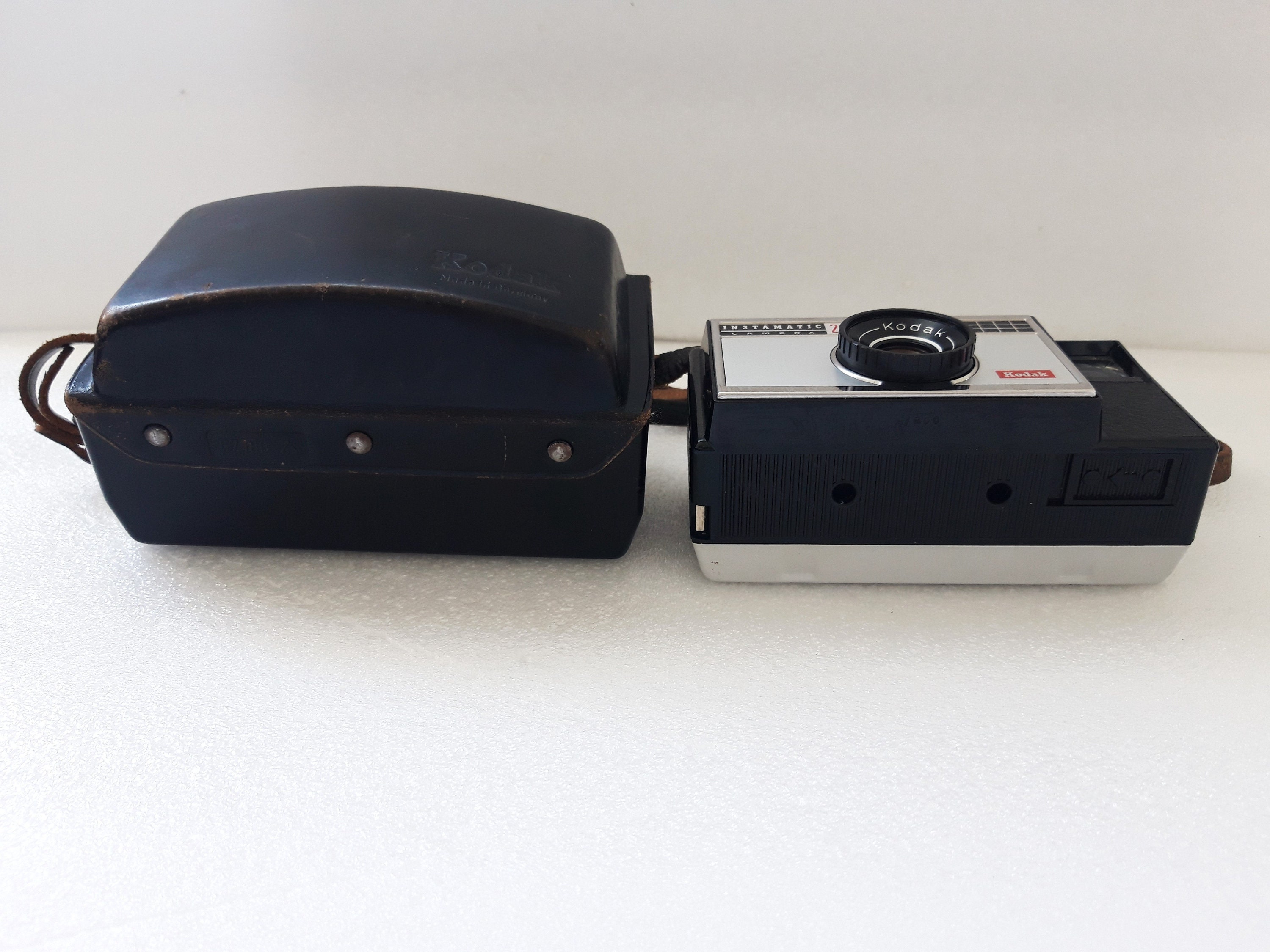 Vintage German Kodak Film Camera, German Camera With Leather Case ...