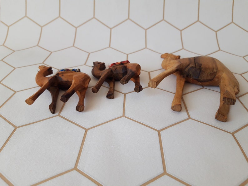 Vintage 3 Hand Carved Wood Camels Statue, Carved Wooden Camel Figurine ...