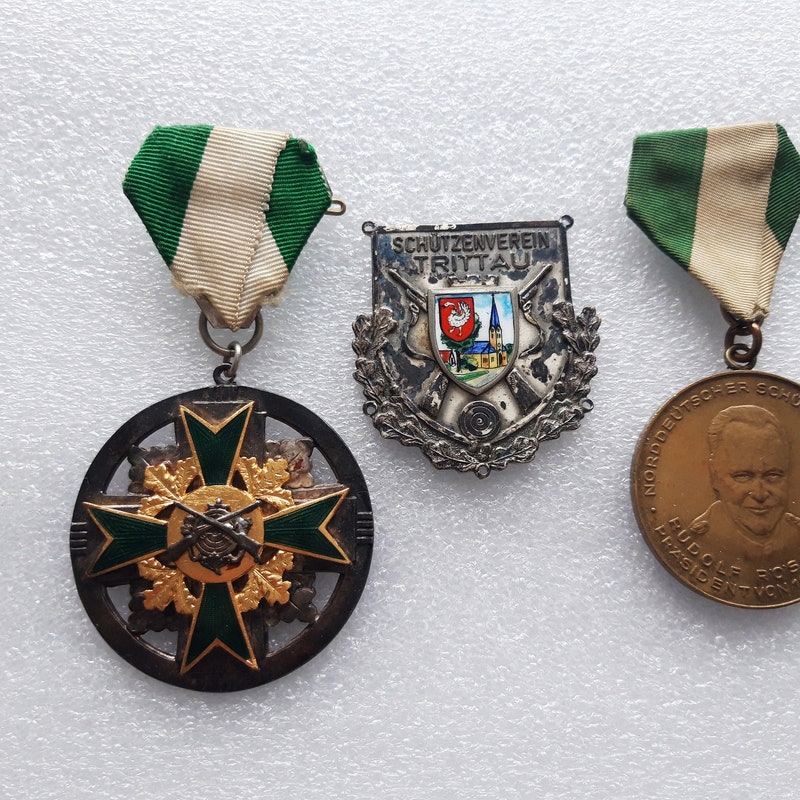 Antique Medal - Etsy