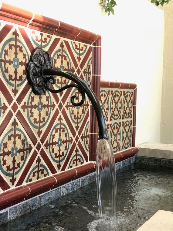 Water Fountain Spout
