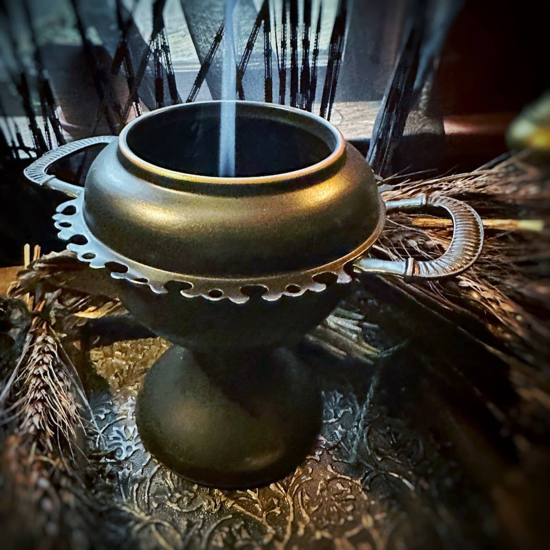 Gothic Cauldron Incense Pot, Gothic Home Decor, Incense Holder, Black ...