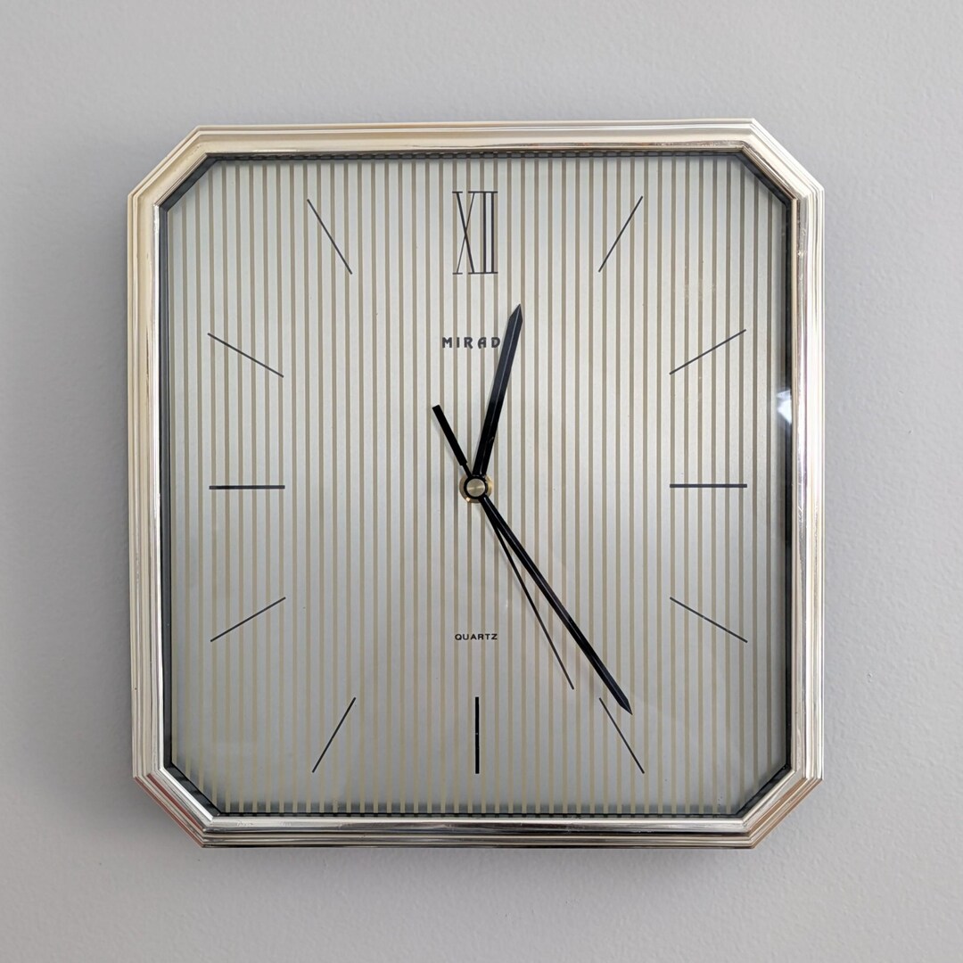 Vintage 1980s Gold & Black Modern Wall Clock Quartz Roman Numeral ...