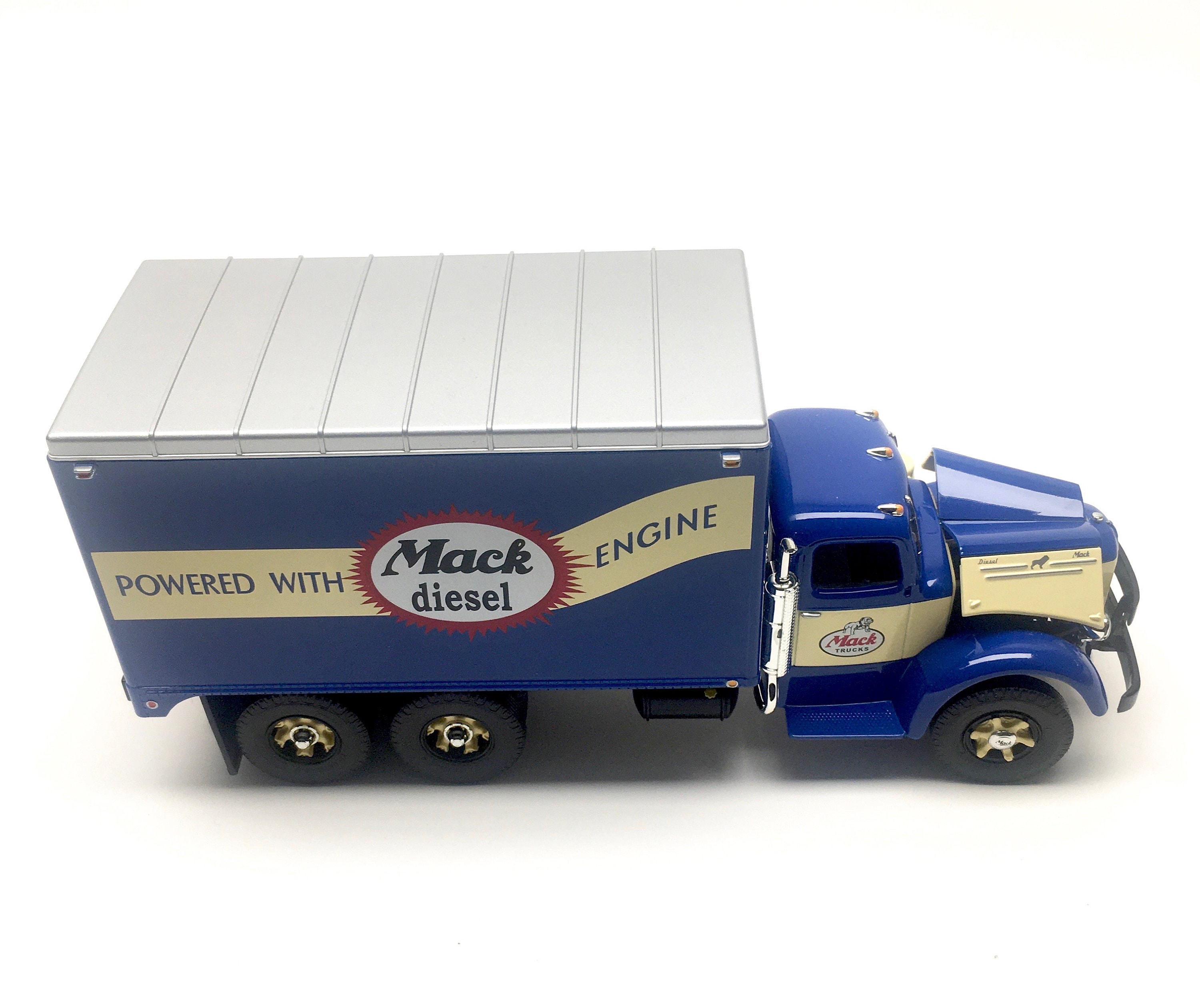 Mac L van Mack truckS vintage toy 2004 scale 1.34 | Etsy
