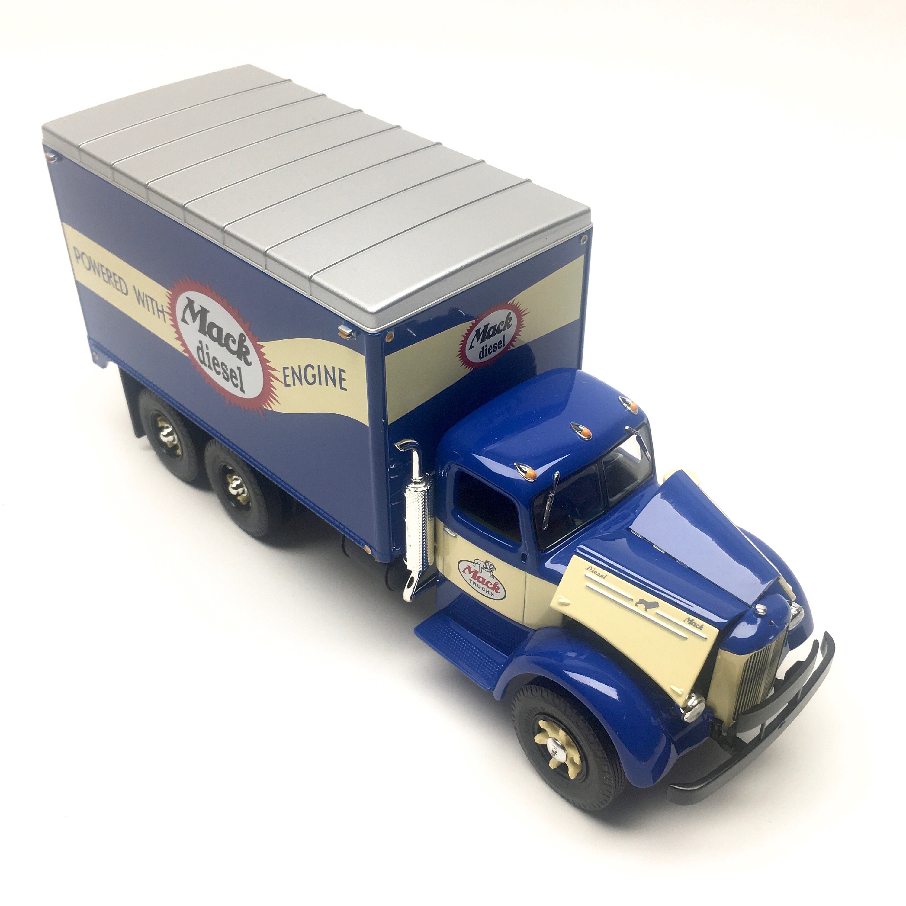Mac L van Mack truckS vintage toy 2004 scale 1.34 | Etsy