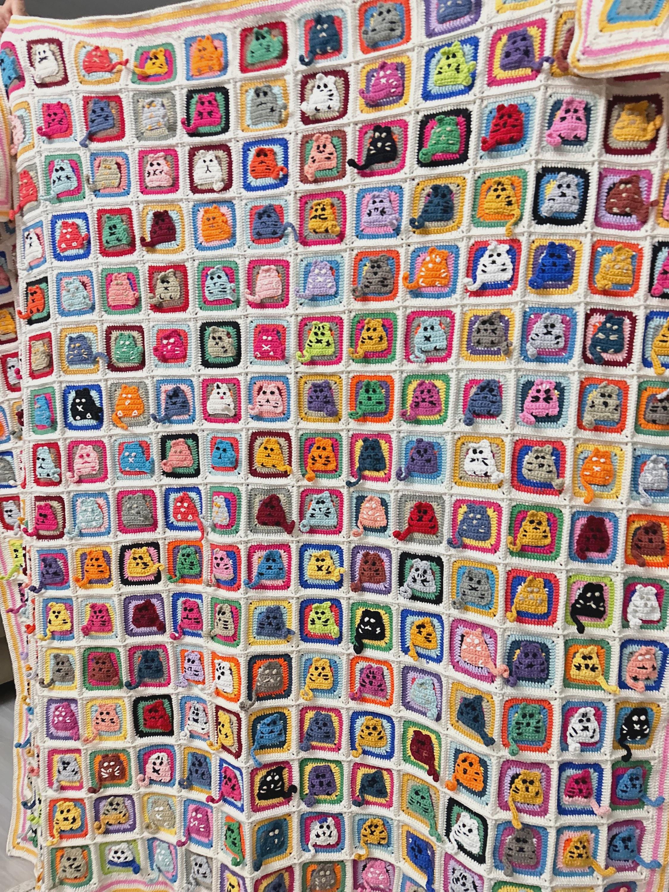 Cat Blanket Pattern: Crochet Many Cats Blanket Pattern, Granny Square ...