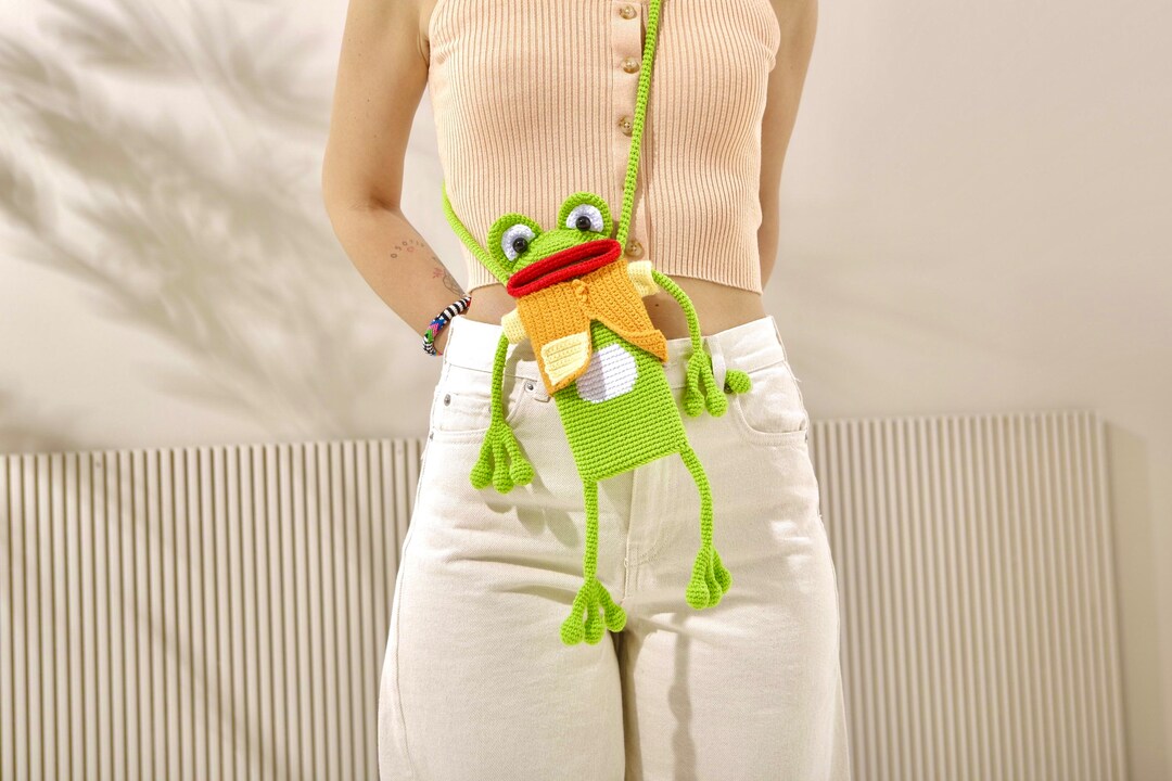 Frog Crochet Phone Bag, Fun Phone Pouch, Cute Frog Phone Holder ...