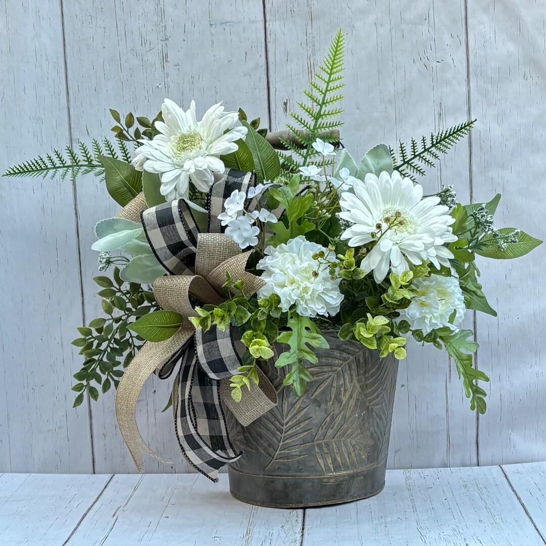 Elegant Neutral Everyday Floral Wall Hanger, Boho Flower Piece, White ...