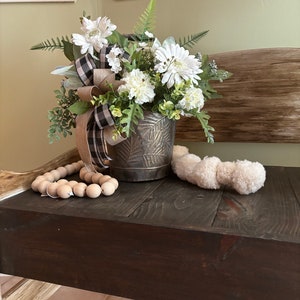 Elegant Neutral Everyday Floral Wall Hanger, Boho Flower Piece, White ...