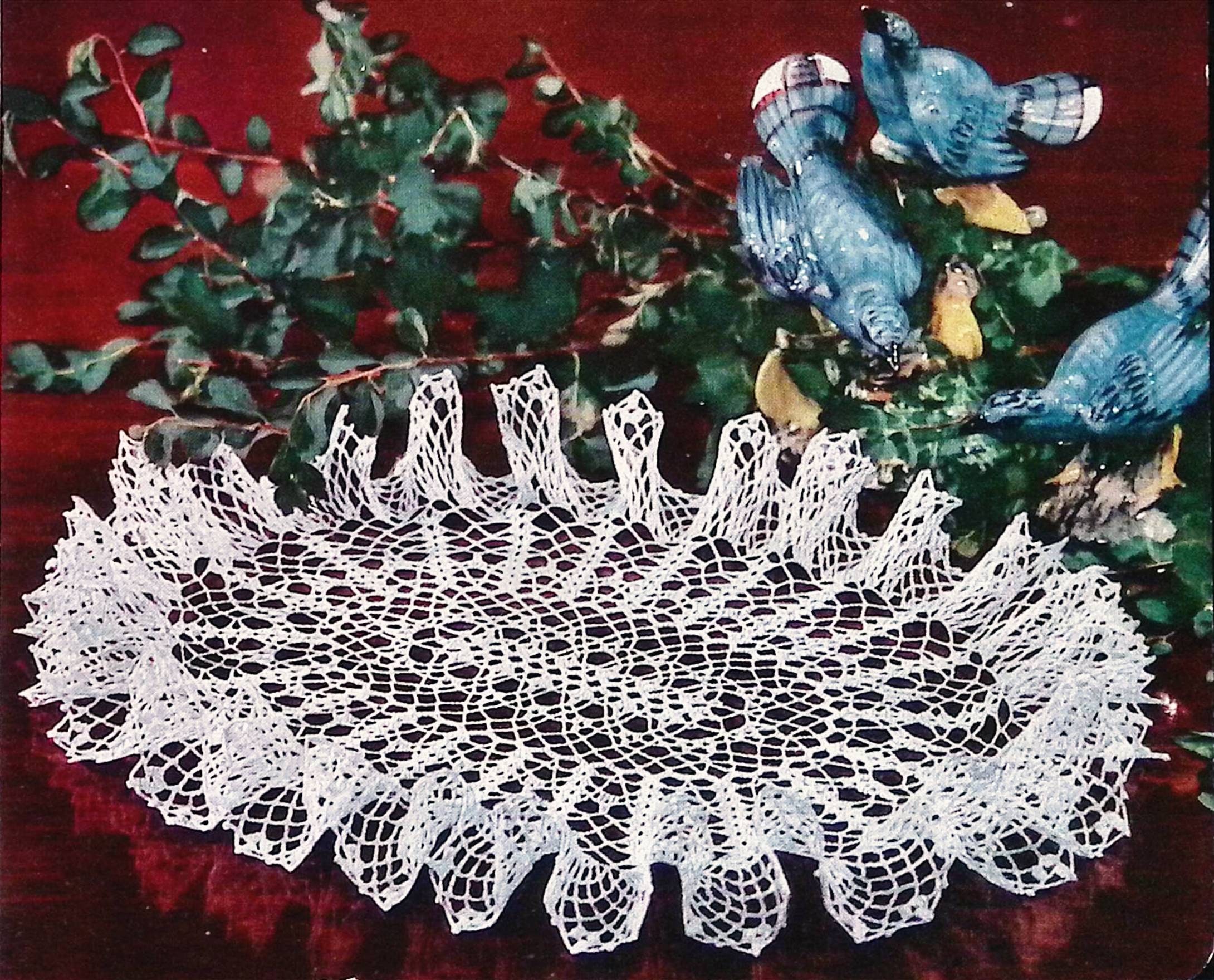 1950's Vintage Crochet Book - Ruffled Doilies - Round, Tatted, Oval ...