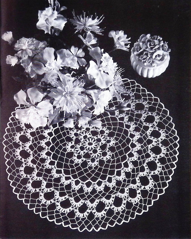 1960's Vintage Crochet Book Doilies: Crochet, Knit, Beaded, Hairpin ...