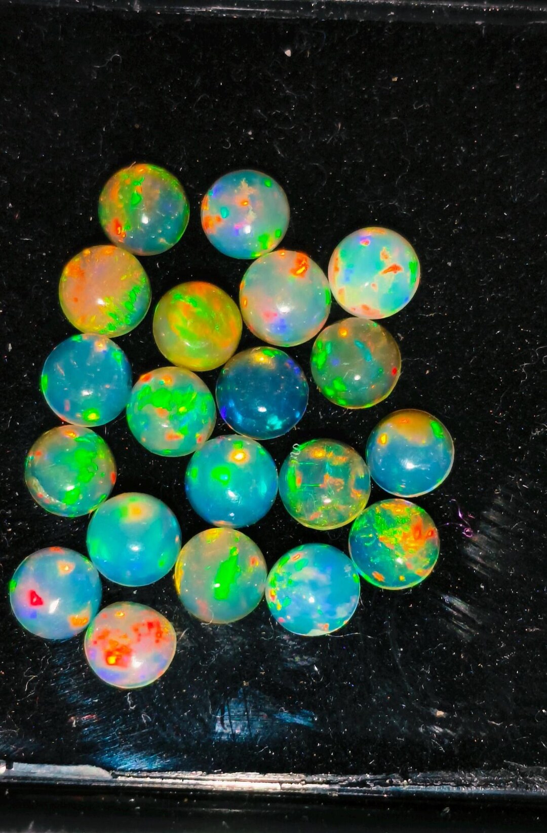 3mm Round Ethiopian Opal Cabochon Box – 20 Piece Yellow Base Fire ...