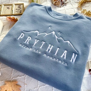 OFFICIALLY LICENSED ACOTAR Embroidered Sweatshirt White Climb Acotar ...