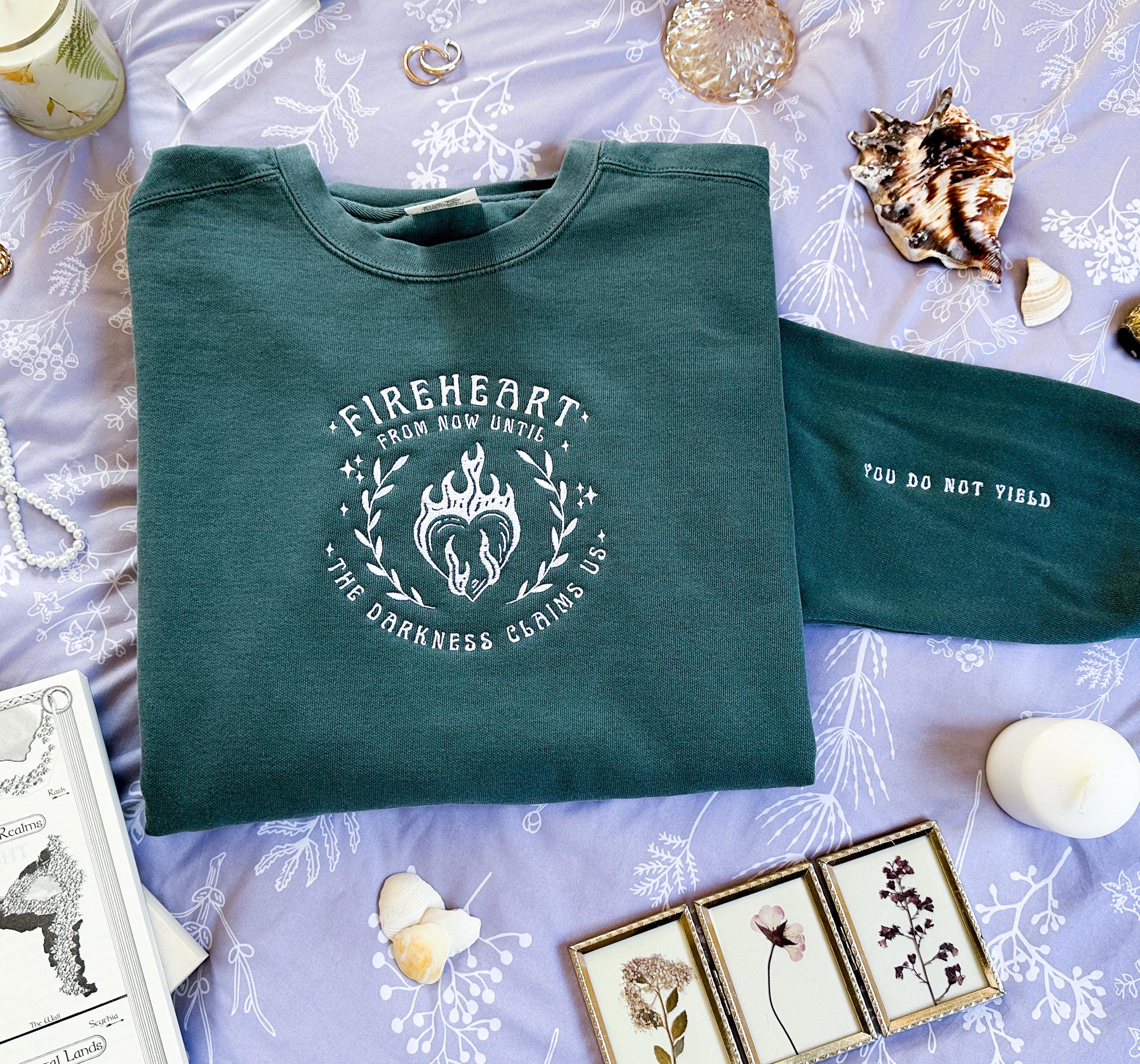 OFFICIALLY LICENSED Fireheart Embroidered Sweatshirt Throne of Glass ...