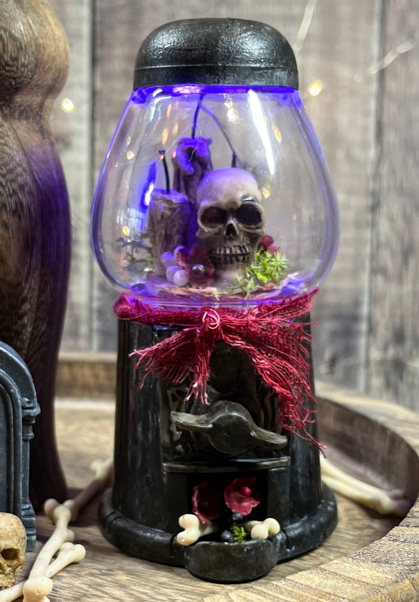 Skull/gothic Halloween Mini Gum Ball Machine, Diorama, Tiered Tray ...