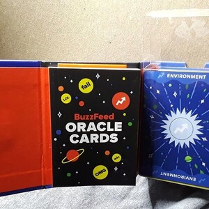 CARD DECK Buzzfeed Oracle Deck & Booklet Set standard Version100 ...