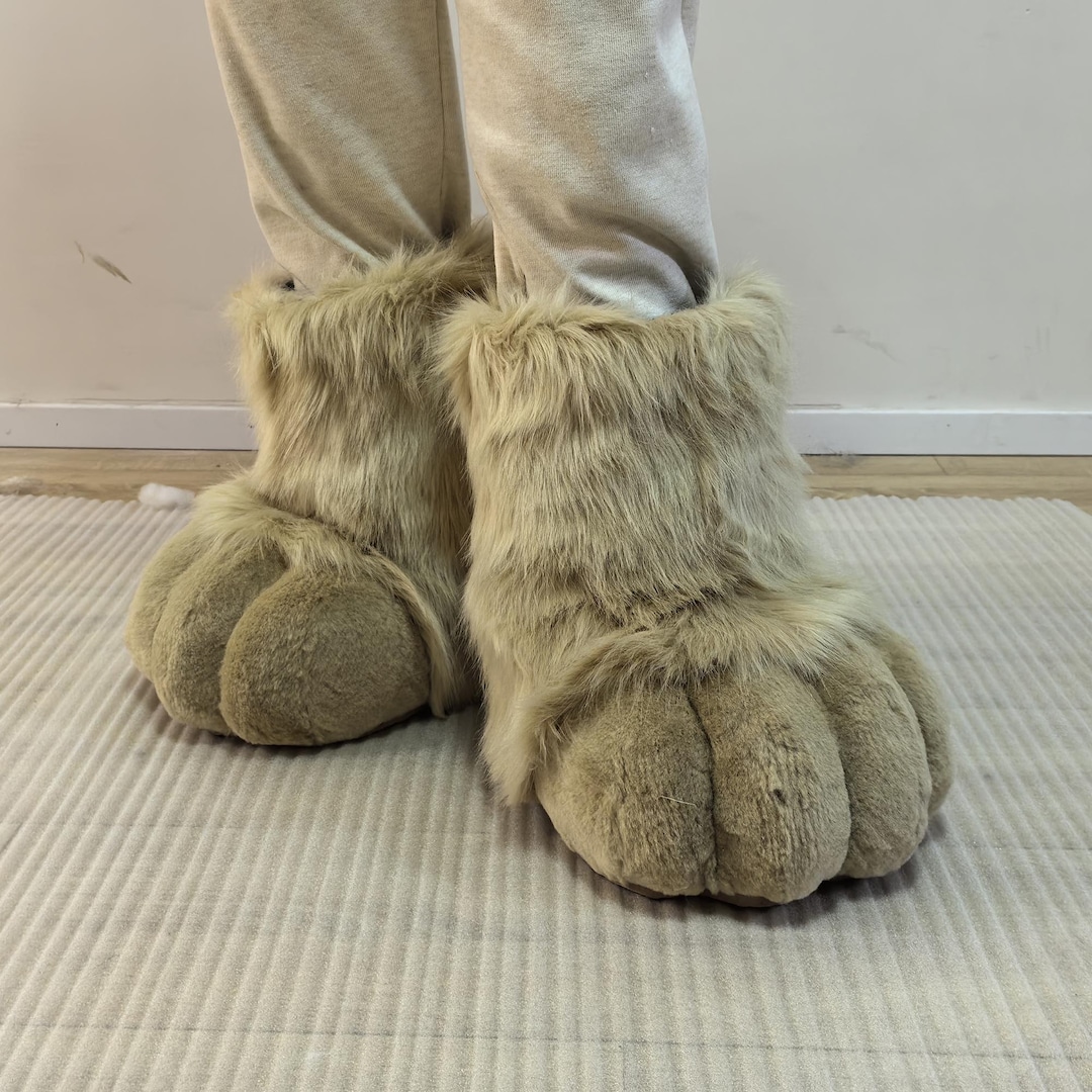 Fursuit Paws Shoes: Four Toes, Outdoor Furry Feet - Cosplay - Etsy
