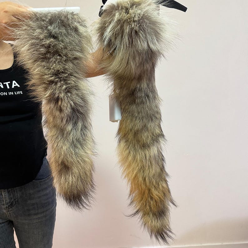 Grey Wolf Fursuit Tail: Auto Moving Wagging Tail Cosplay - Etsy