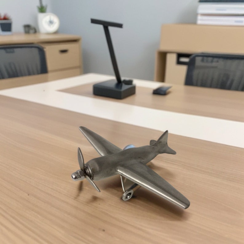 Metal Airplane Model Figurine/metal Plane Scrap Art/plane Desk Decor ...