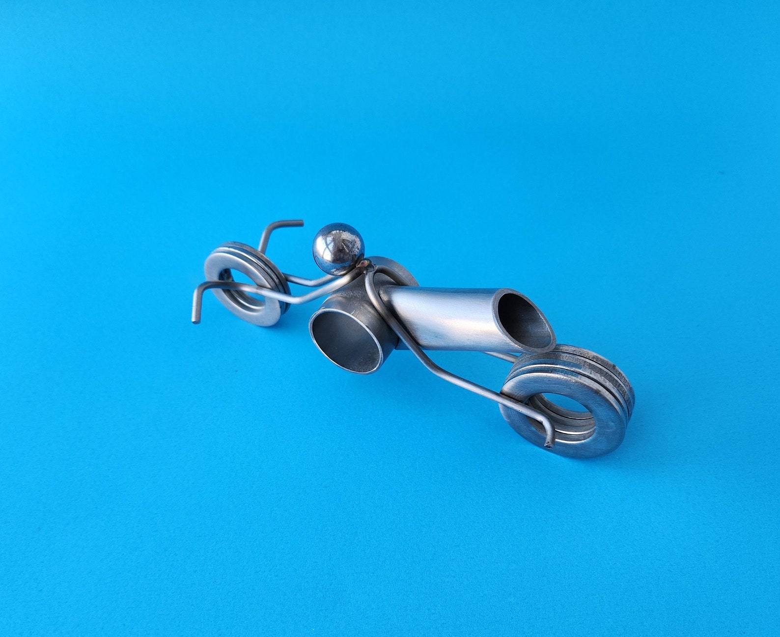 Metal Bike Figure Nuts and Bolts Scrap Metal Art, Bike Pen Holder ...
