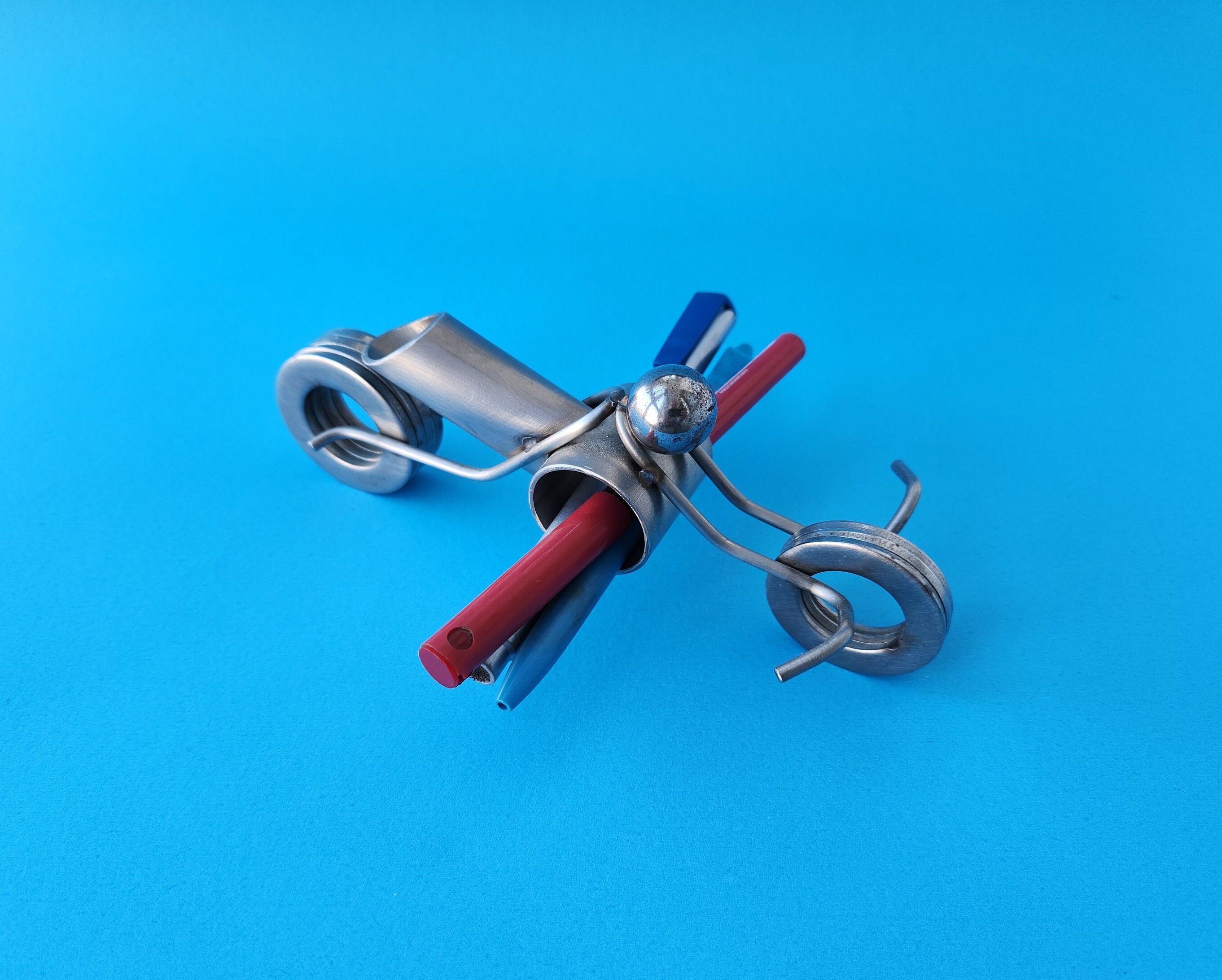 Metal Bike Figure Nuts and Bolts Scrap Metal Art, Bike Pen Holder ...