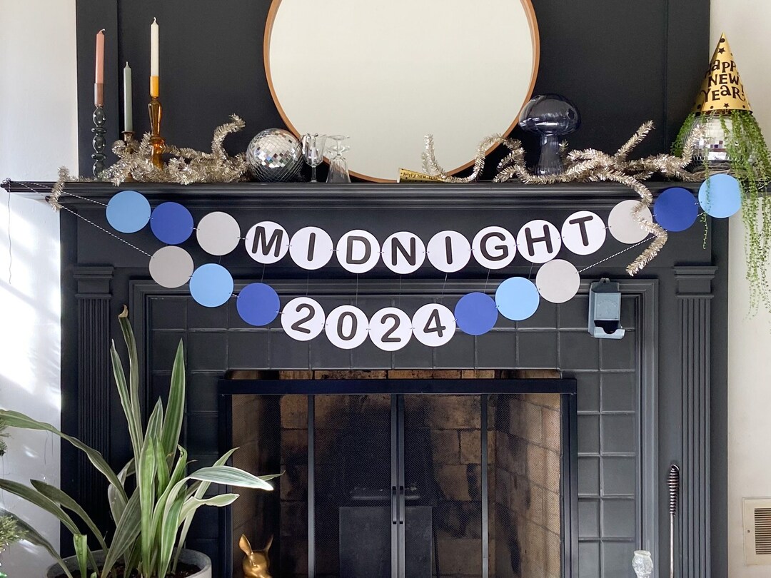 Friendship Bracelet Banner | Paper Garland | Personalized ...