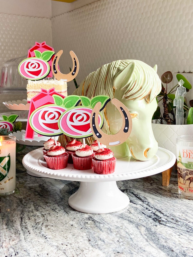 Kentucky Derby Cake Toppers Horseshoe Cupcake Toppers off Two the Races ...