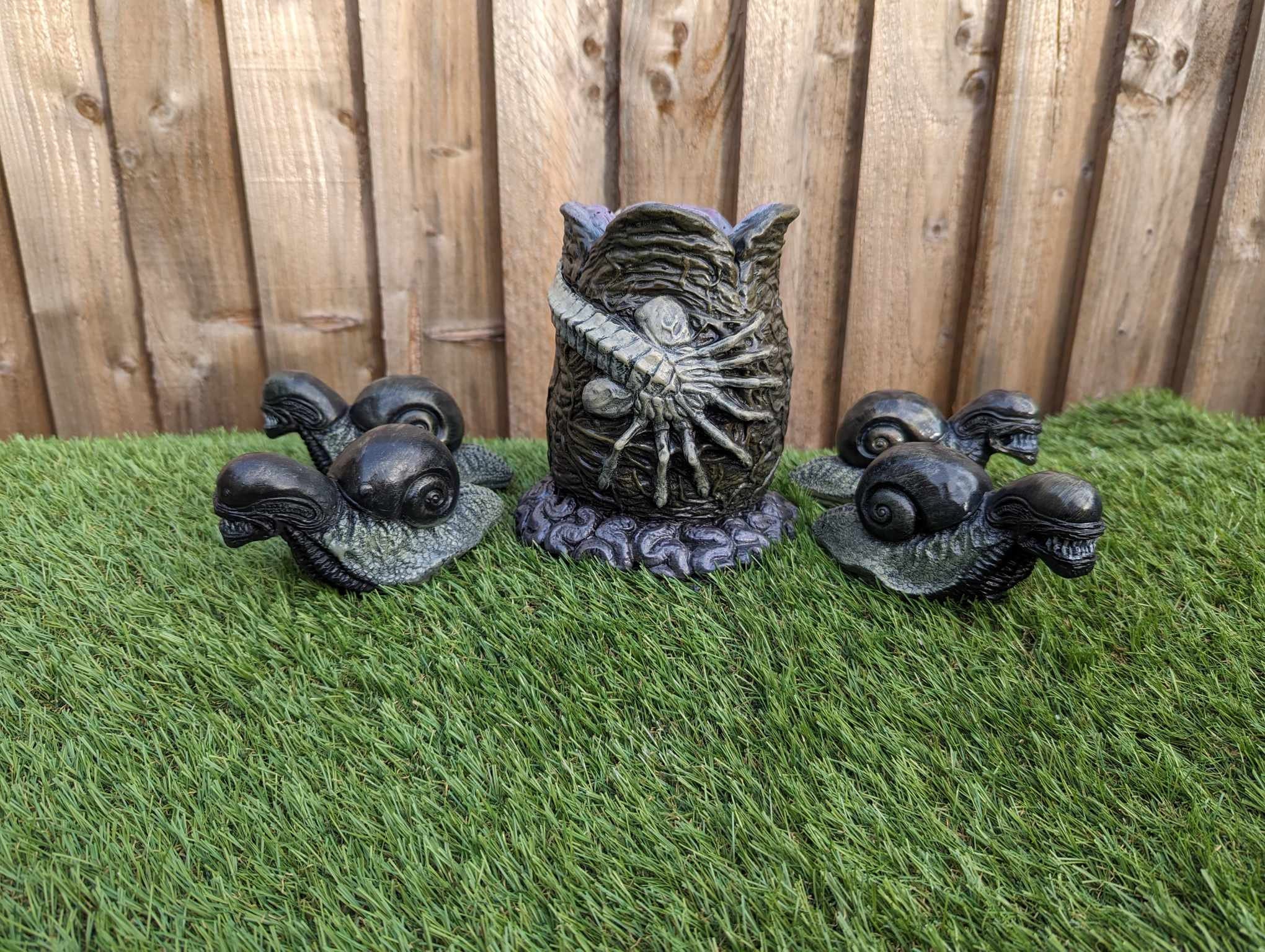 Alien Xenomorph Face Hugger Egg & Snalien Invasion Stone - Etsy