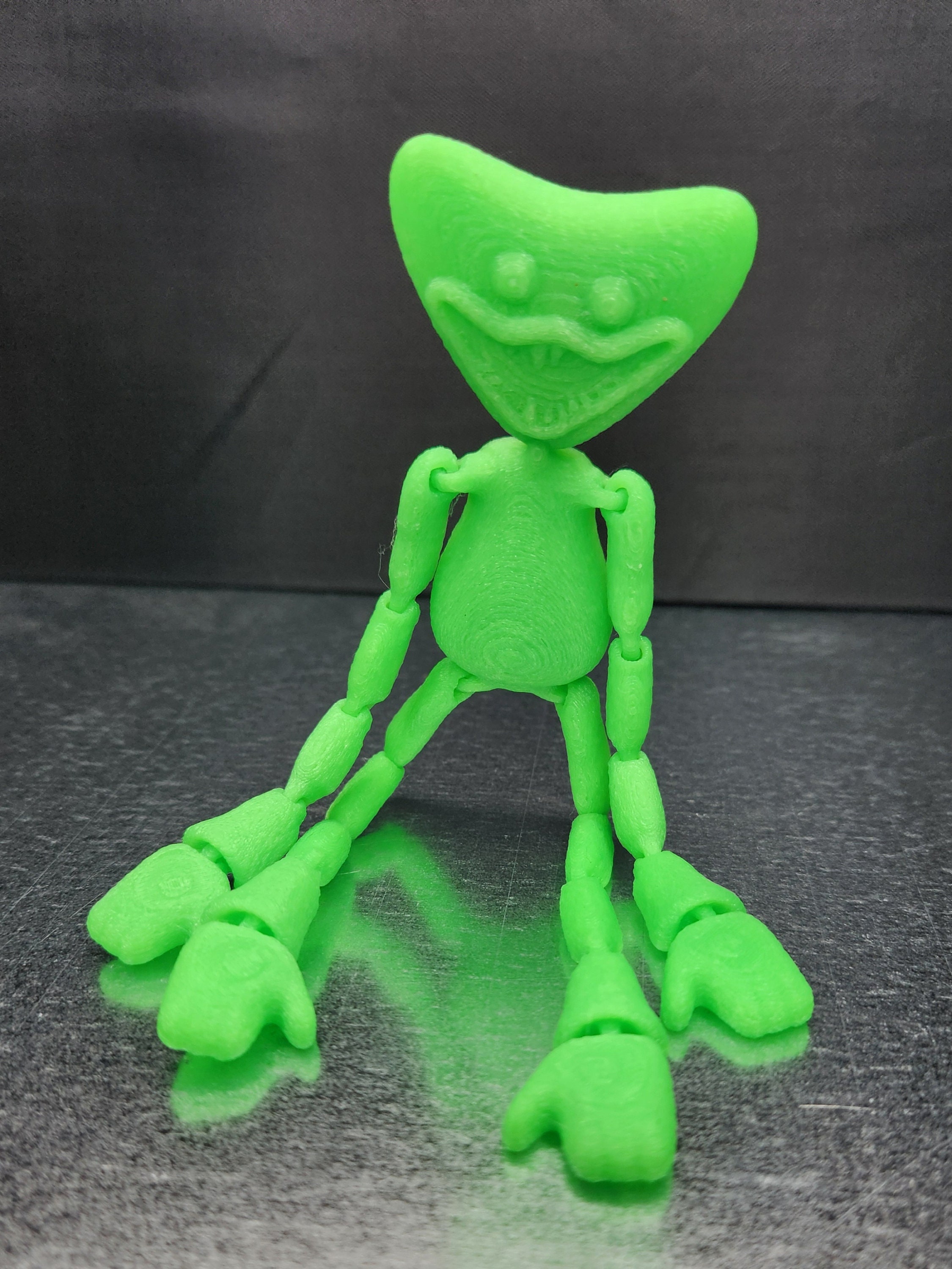 Poppy Playtime Fidget Fun Glow in the Dark Huggy Wuggy With Articulated ...