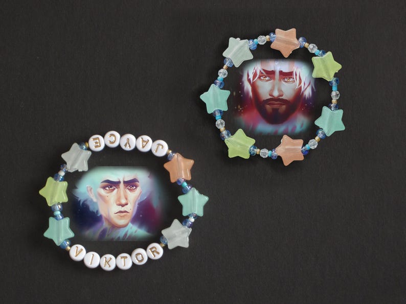 Jayvik Bracelets - Arcane Themed Glow in the Dark Star Beaded Bracelet ...