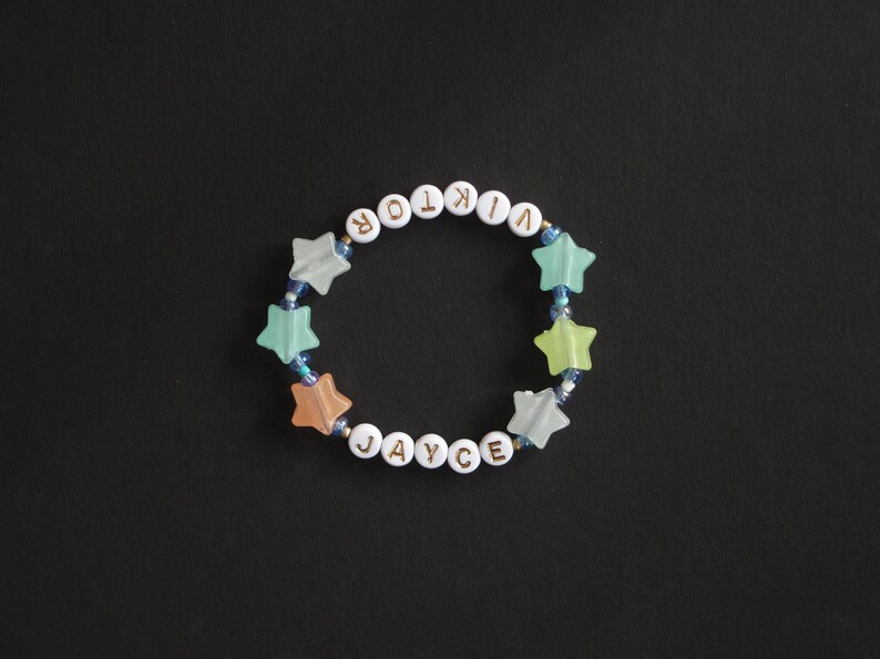 Jayvik Bracelets - Arcane Themed Glow in the Dark Star Beaded Bracelet ...