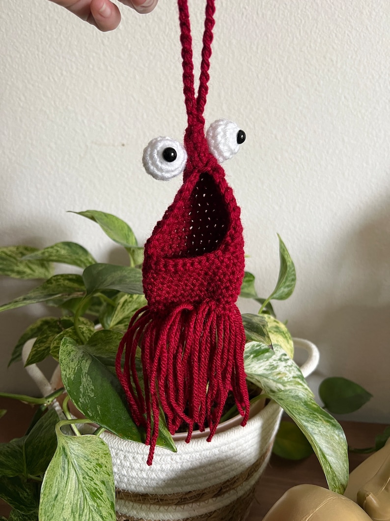 Crochet Alien Hanger | Crochet Alien Plant Hanger | Martian Hanger ...