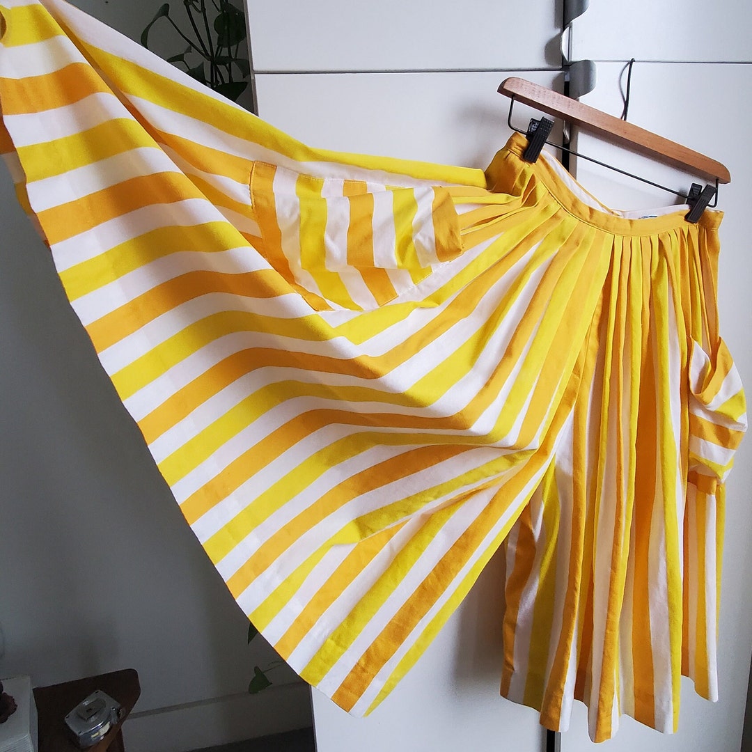 Vintage 50s Yellow Striped Cotton Shorts Culottes Sportswear Catalina ...