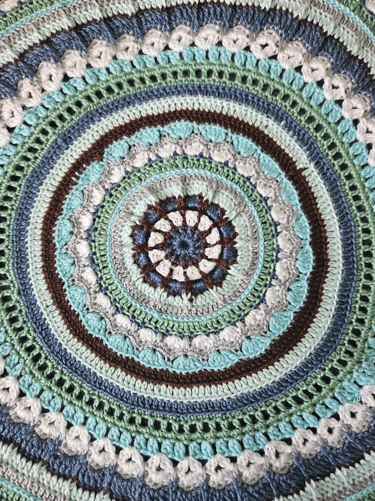 Handmade Crochet Circular Throw, Multicolor Crochet Afgahn, Super Soft ...