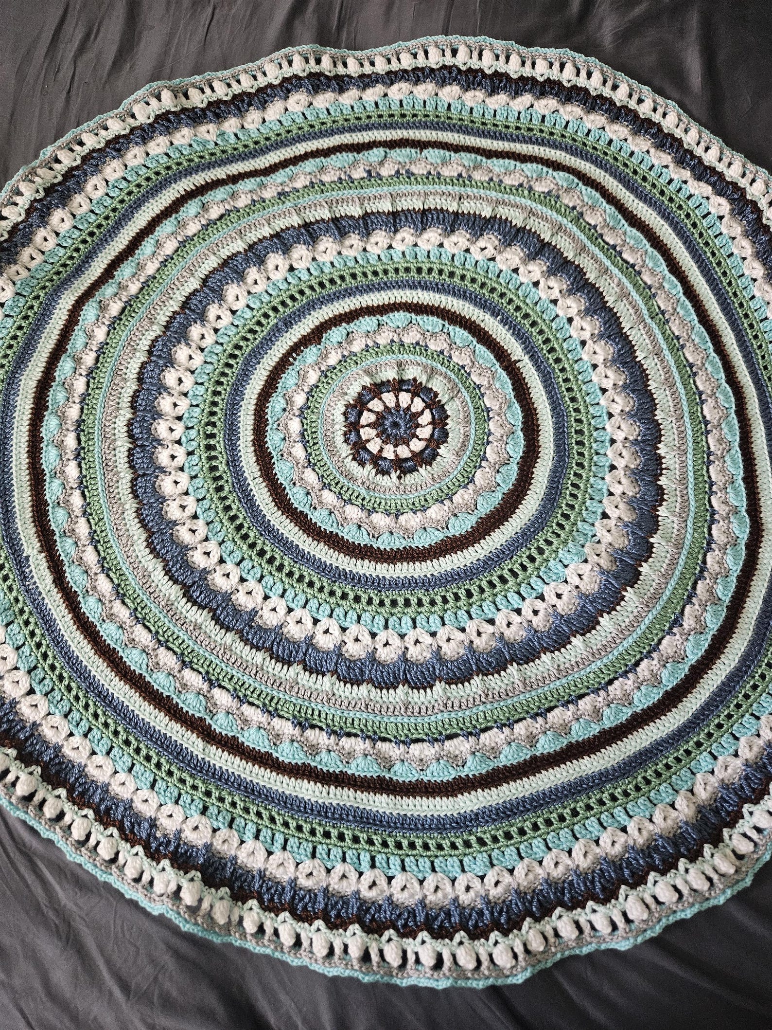 Handmade Crochet Circular Throw, Multicolor Crochet Afgahn, Super Soft ...