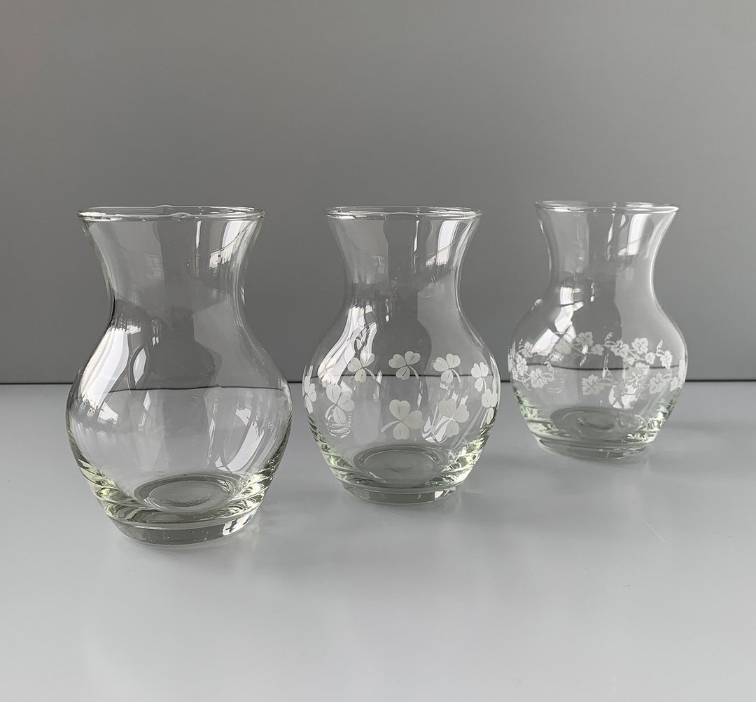 SUPERFEST Vases Flower Vase GDR Glass I Super Strong Patent Glass From ...