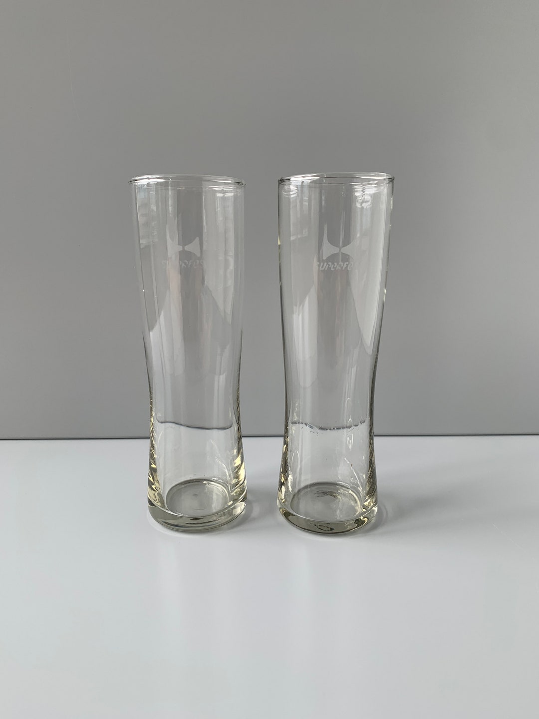 2 SUPERFEST Champagne Glasses DDR Glass 2 Flutes Super Strong Patent ...