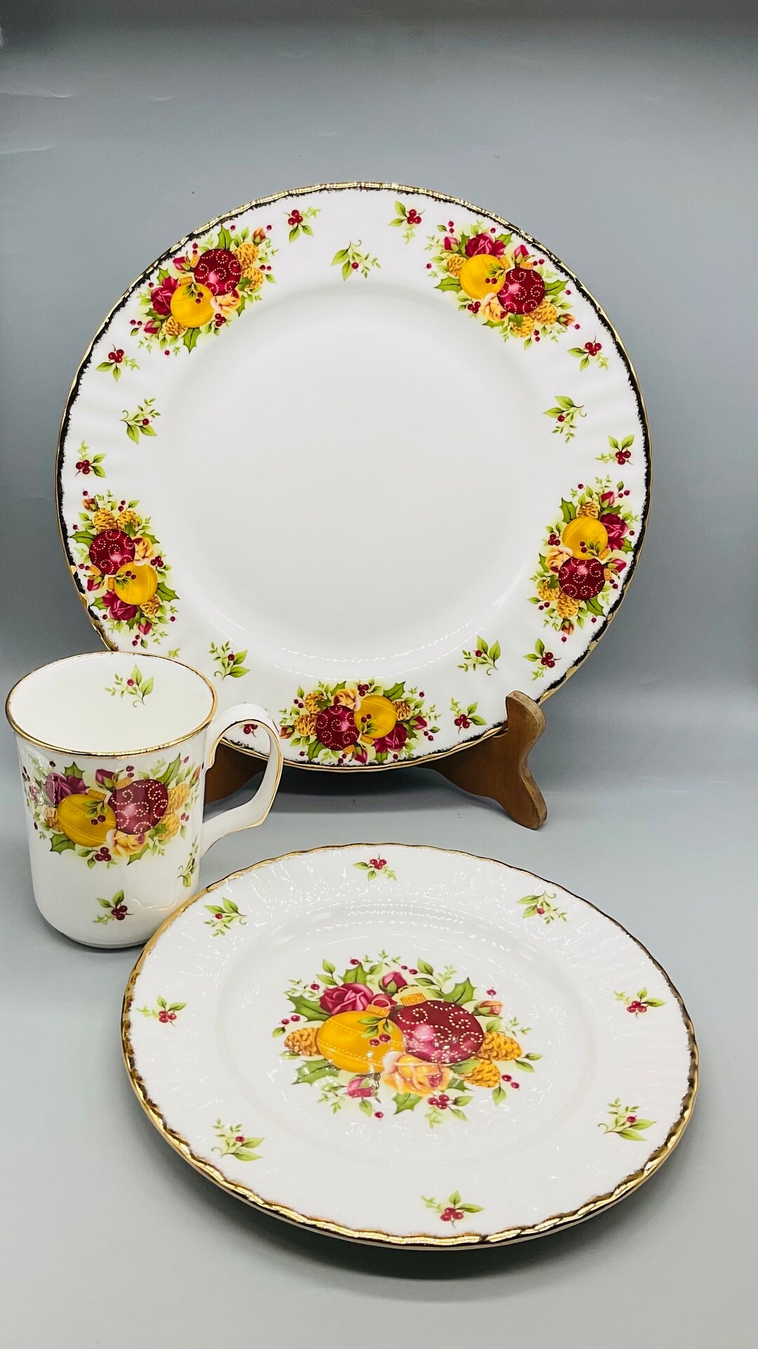 Vintage Royal Albert Old Country Roses Holiday 3 Piece Place Setting ...