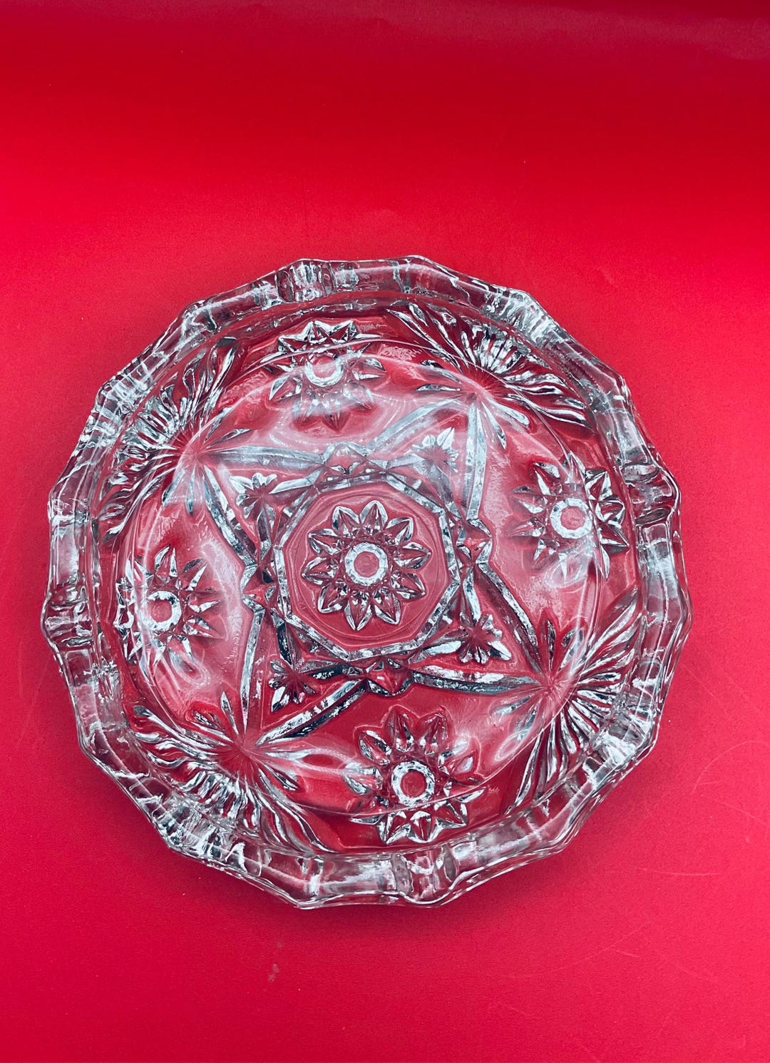 Vintage Large Clear Cut Glass Starburst Pattern Ashtray With 4 ...