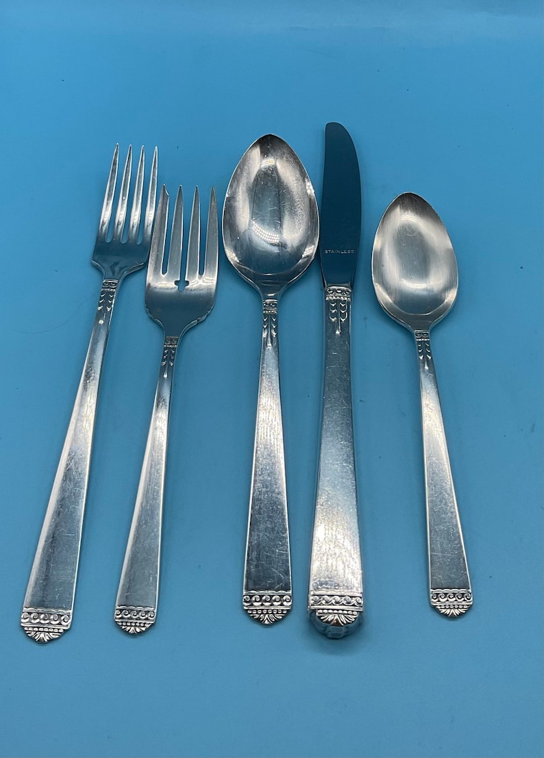 Vintage 1881 Rogers Oneida LTD Silverplated 5 Piece Place Setting ...