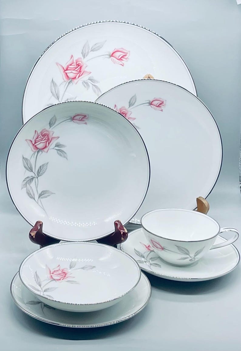 Vintage Noritake 6044 Rosemarie Made in Japan 7 Piece Place Setting ...